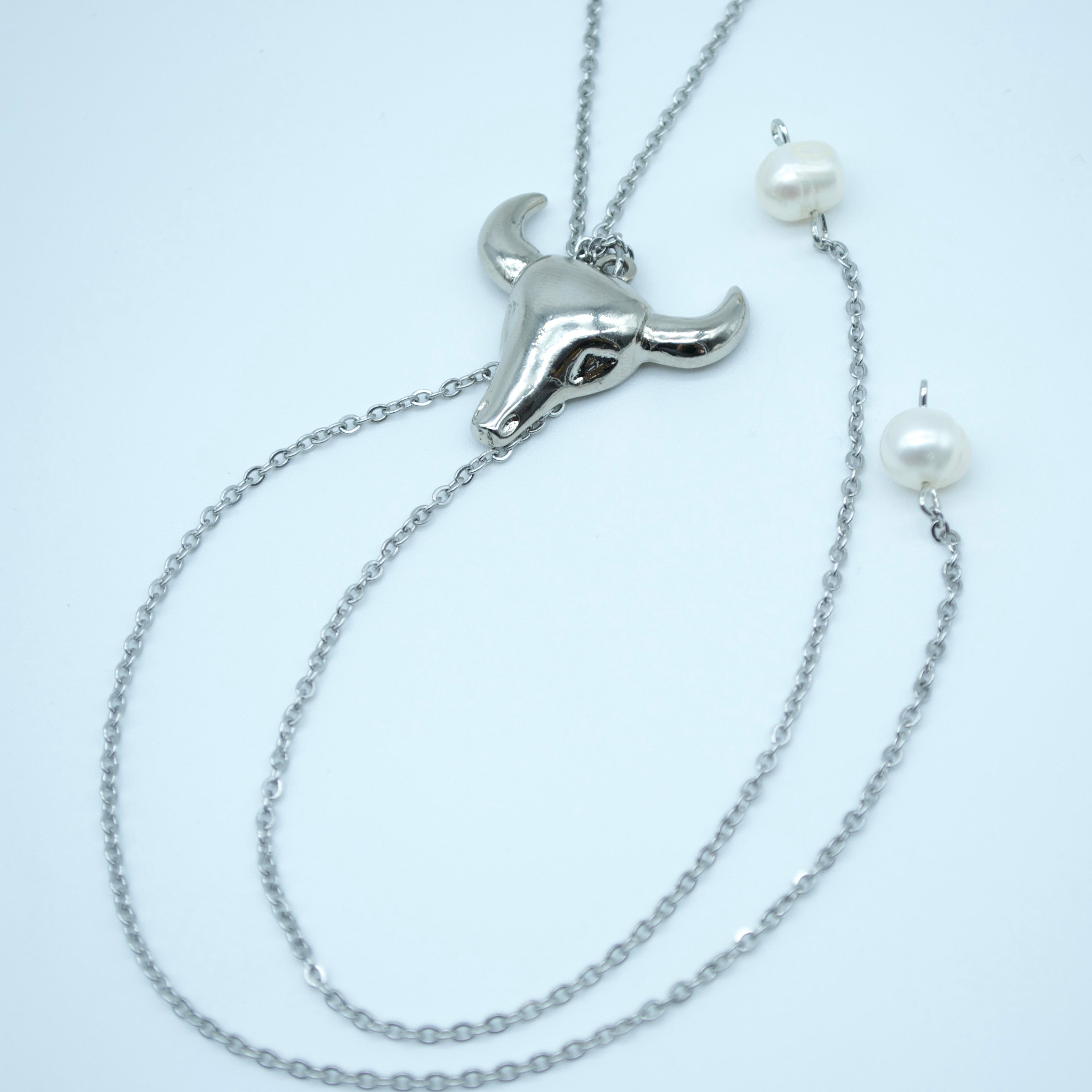 Collar Corbata Vaquera Plateada – ginebra joyeria